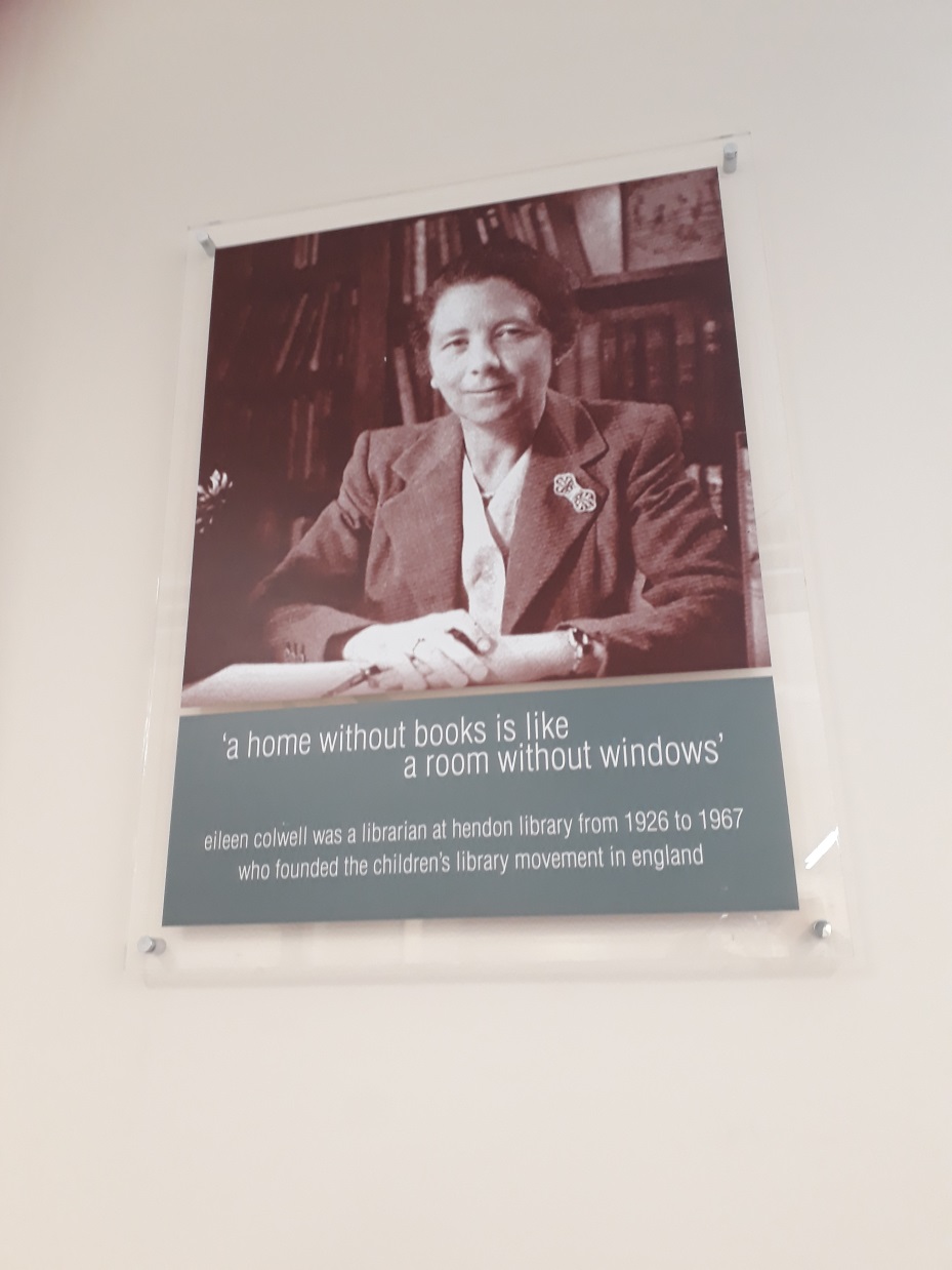 Hendon Library | librarytouristblog